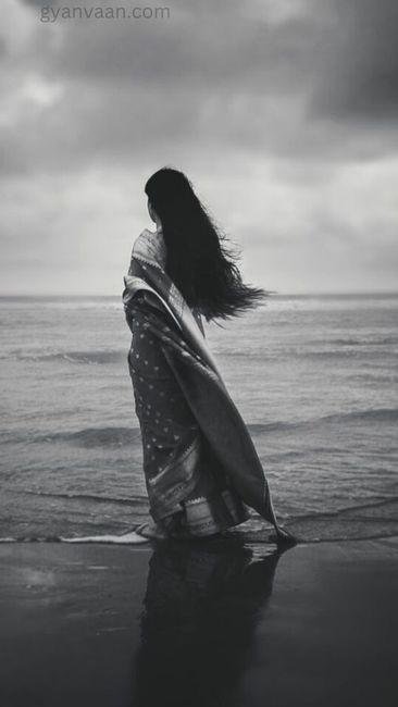 Latest Sad Girl DP To Express Your Emotions[Best Collection]